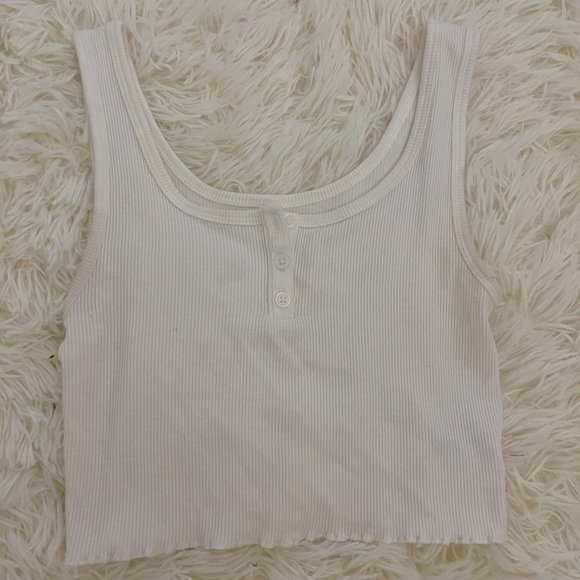 American Eagle Outfitters | Tops | American Eagle White Cropped Half ...